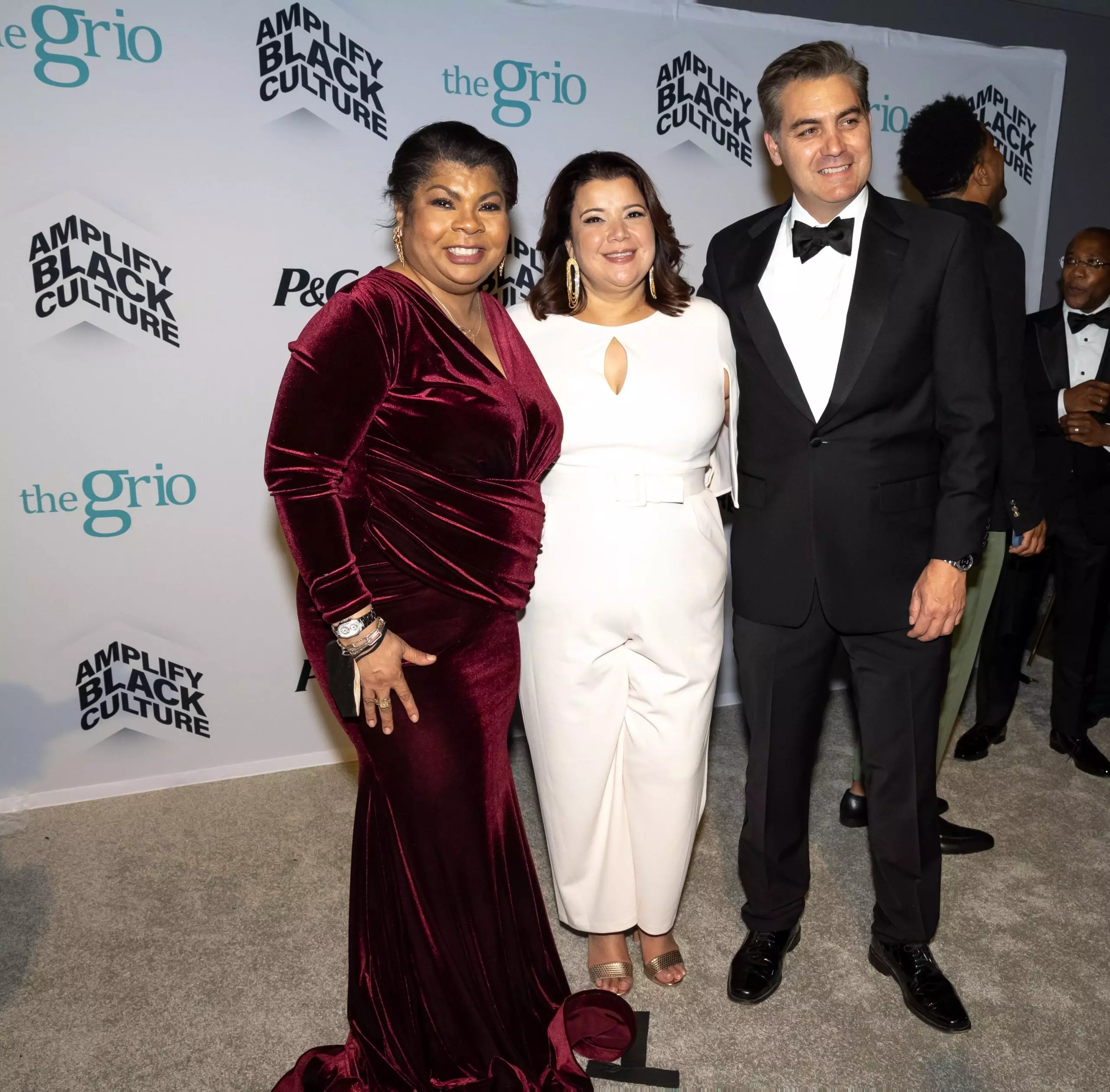 La gala 'A Seat At The Table' de Byron Allen honra a April Ryan y elogia a los medios negros