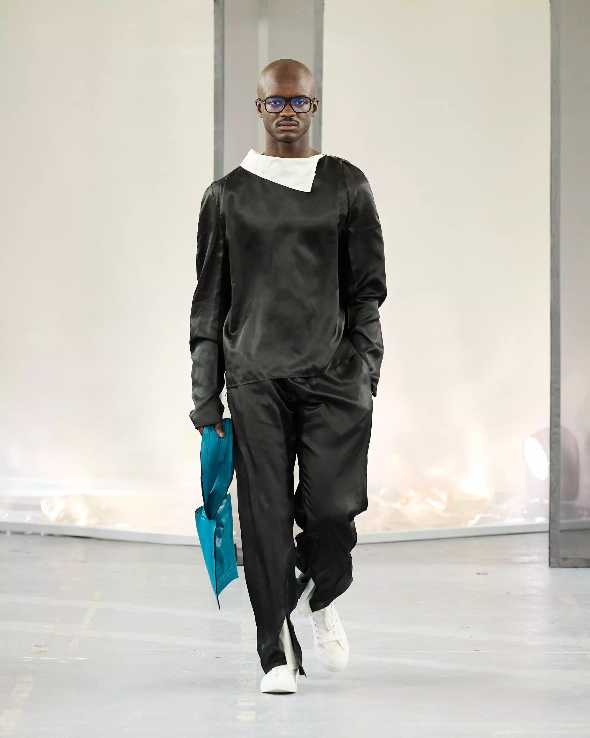 بیانکا ساندرز جدیدترین مجموعه لباس های مردانه خود را در پاریس ارائه کرد 344_20