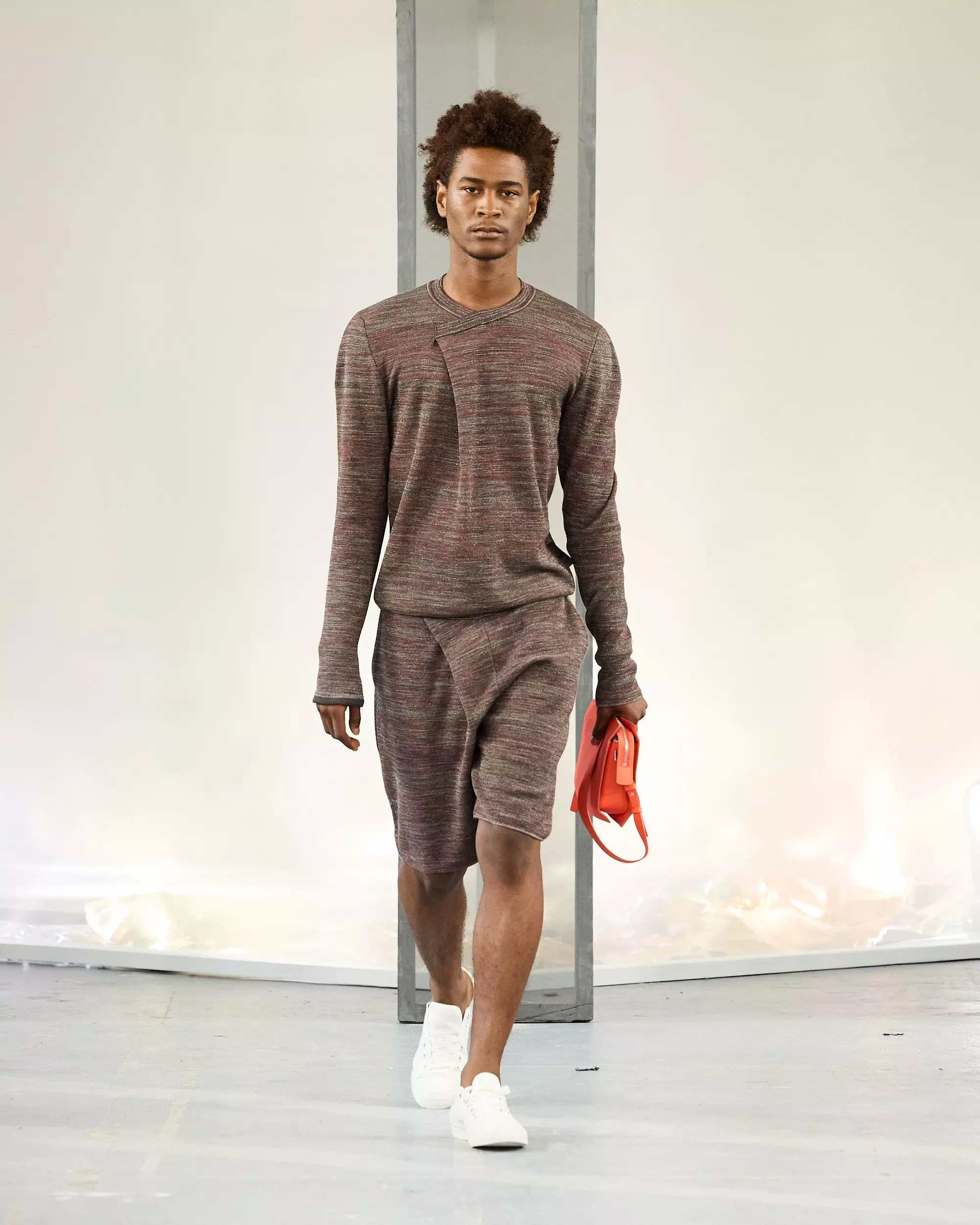 بیانکا ساندرز جدیدترین مجموعه لباس های مردانه خود را در پاریس ارائه کرد 344_35