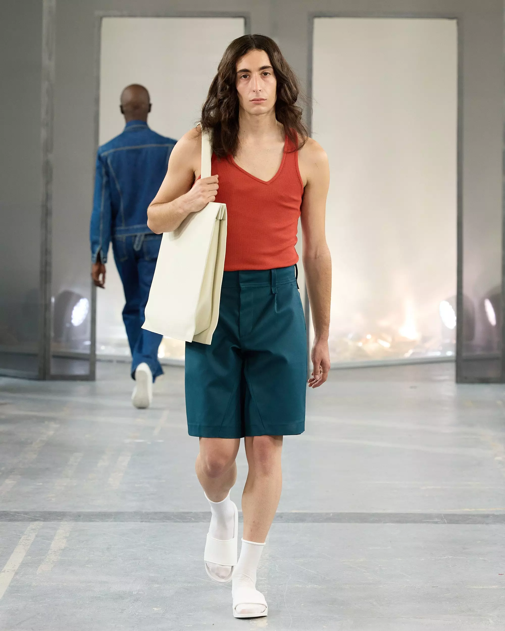 بیانکا ساندرز جدیدترین مجموعه لباس های مردانه خود را در پاریس ارائه کرد 344_8