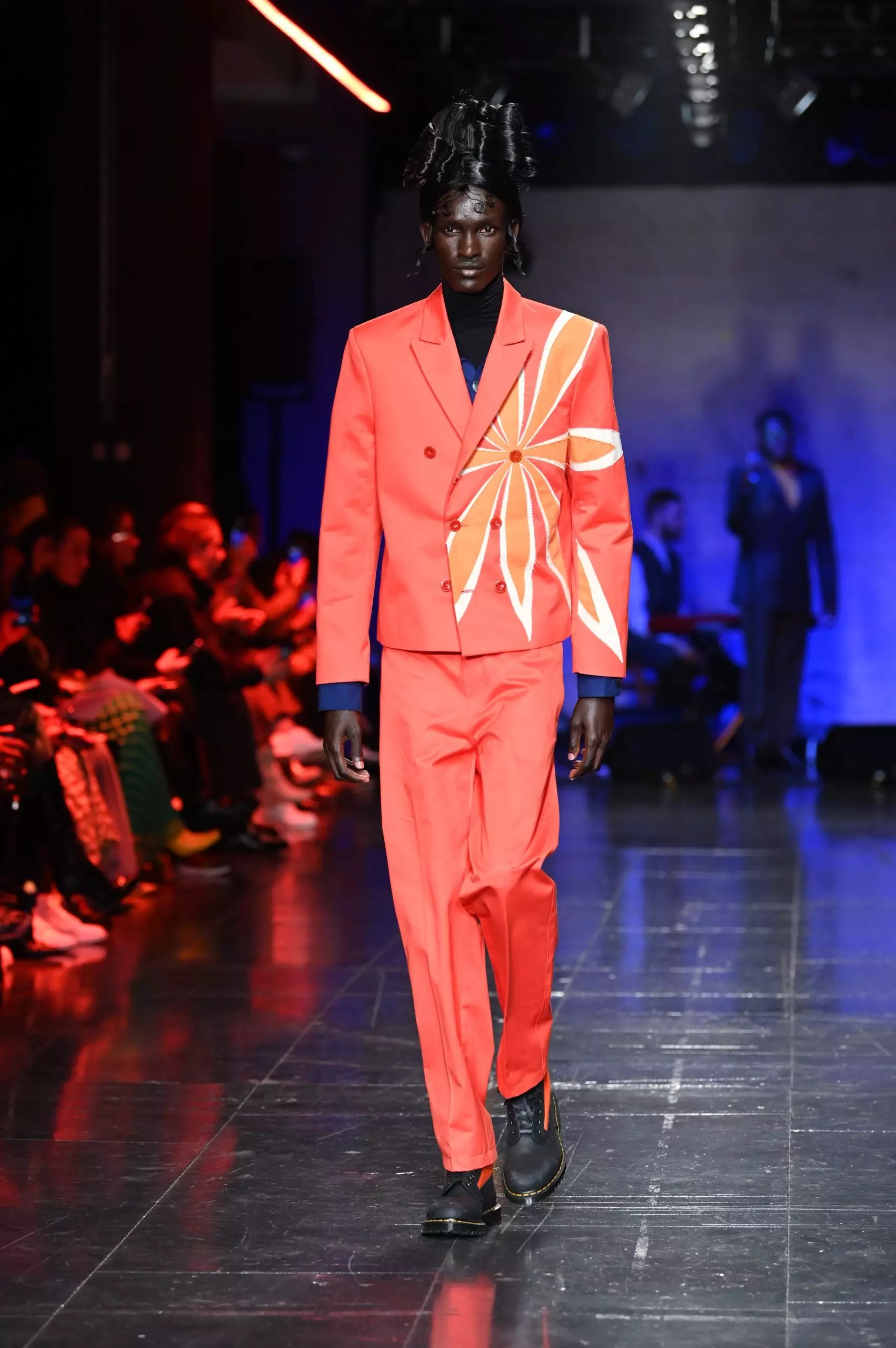 המעצבים השחורים מציגים בשבוע האופנה בלונדון