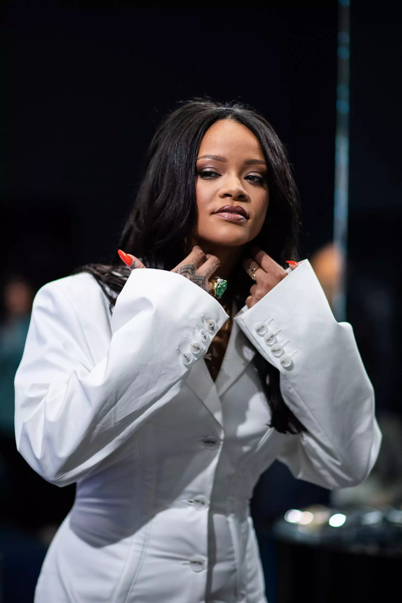 15 dei migliori momenti della moda di Rihanna dell'ultimo anno 35221_6