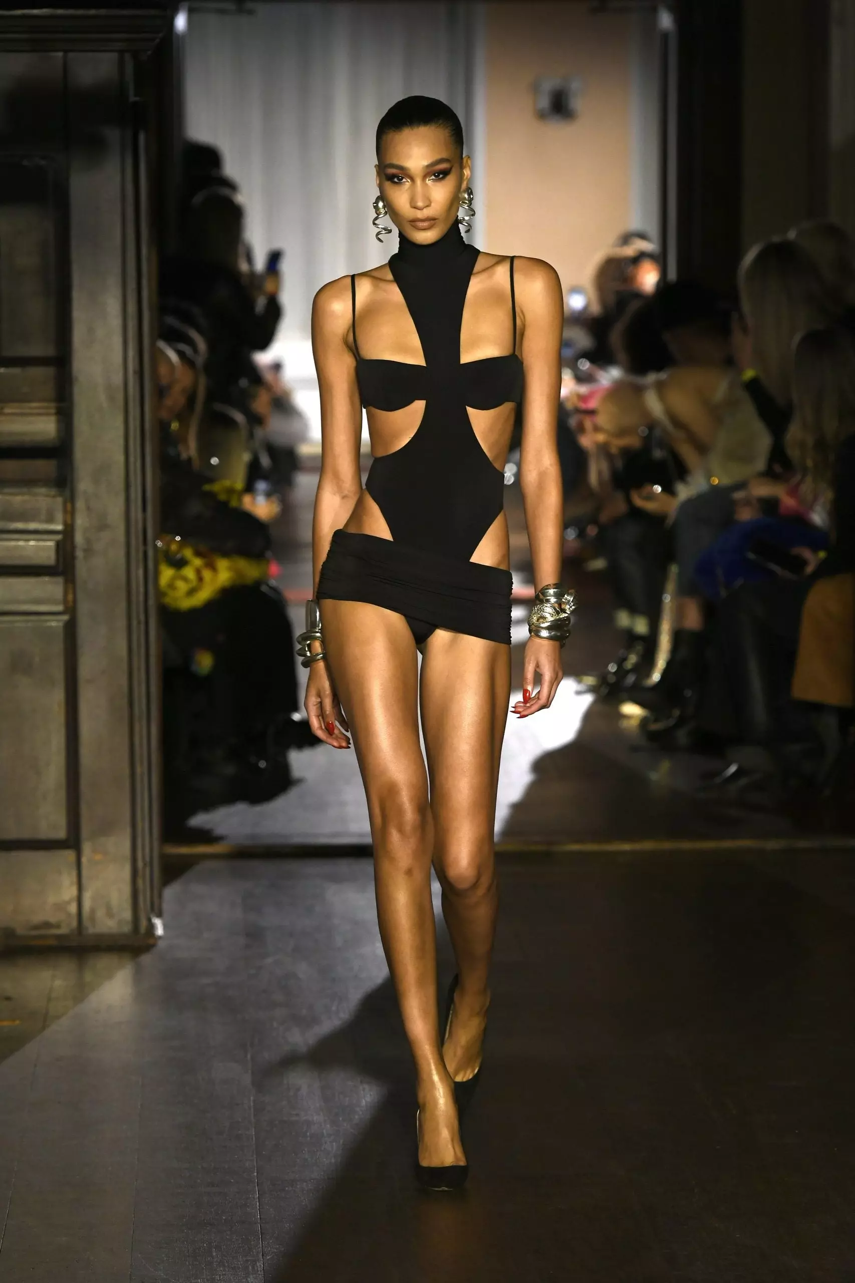 Swarte ûntwerpers dy't toande op New York Fashion Week 352_8