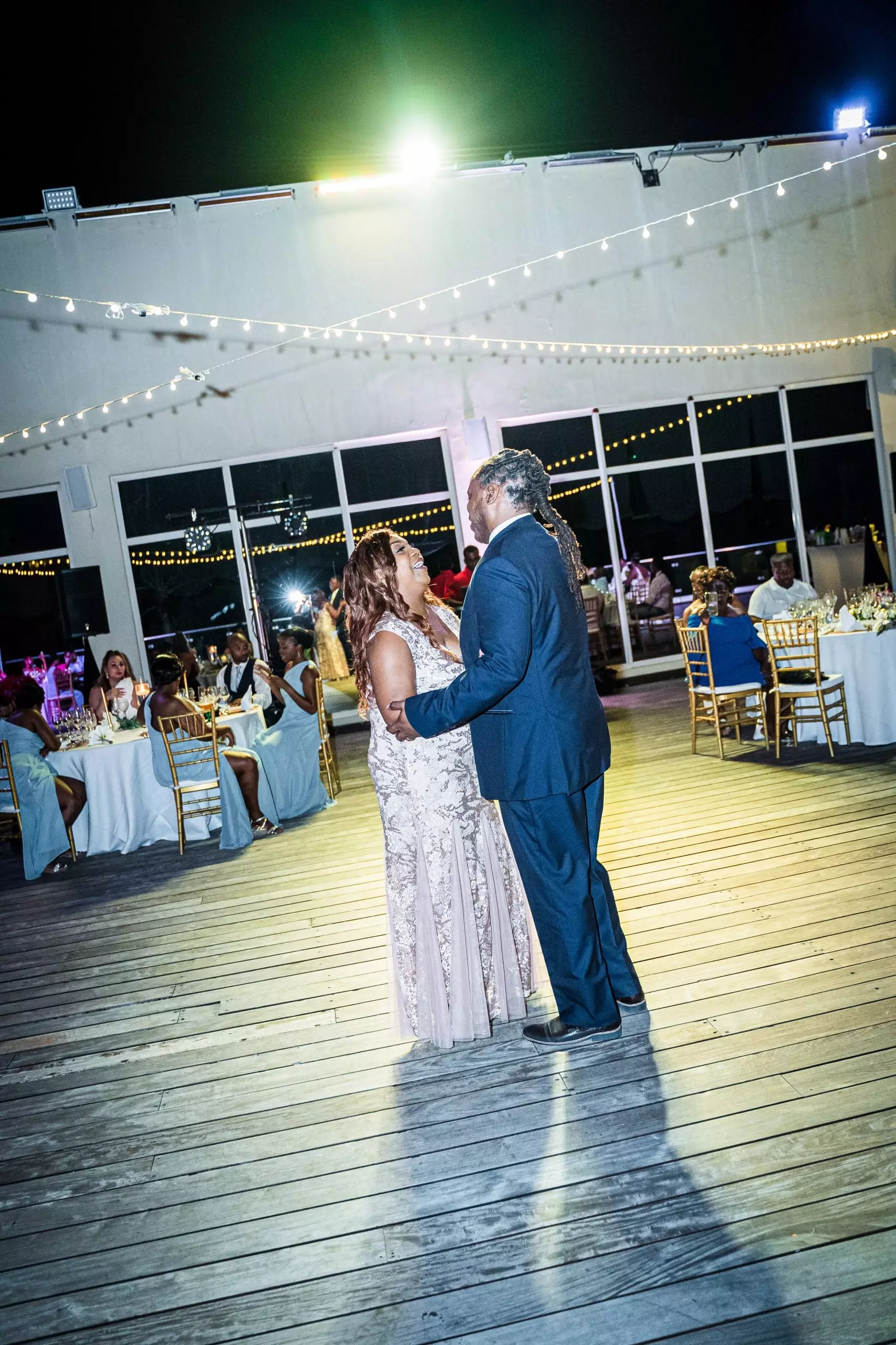 Bridal Bliss: Kimberly i Torrey powiedziały „tak” w Montego Bay podczas ognistego festynu 3556_9