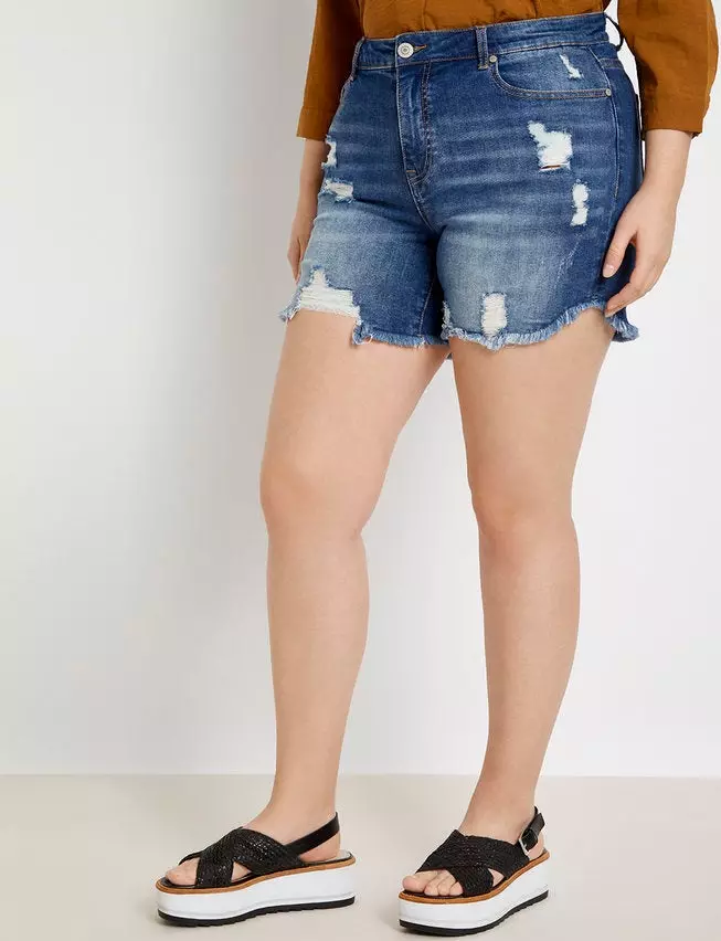 O, Hei, Fată Curvy! Aceste tăieturi din denim sunt exact ceea ce aveți nevoie pentru zilele fierbinți 36895_2