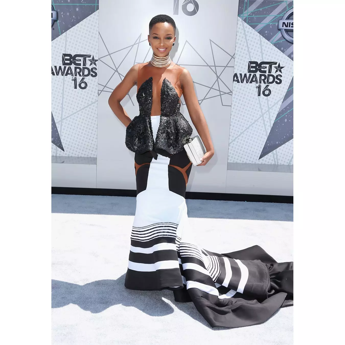 The BET Awards Red Carpet 2016: Confira todas as estrelas impressionantes 37773_12