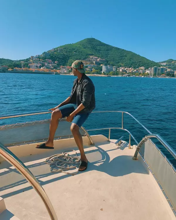 Black Travel Vibes: Ọ bụ udo na ịhụnanya na Montenegro 38198_4