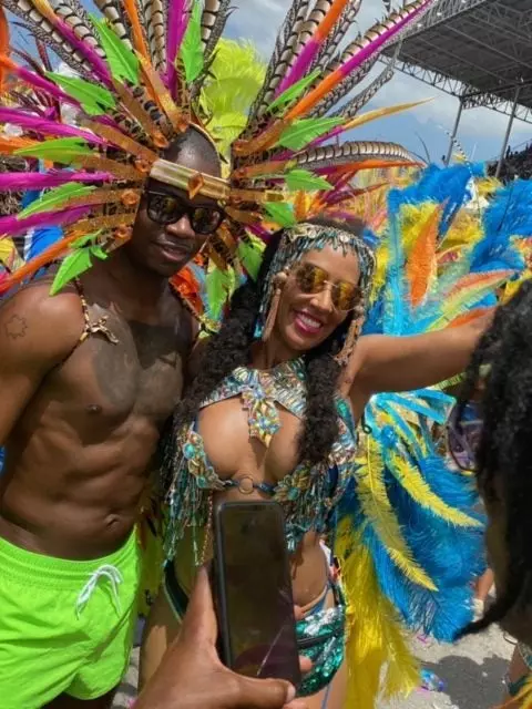 'Ezigbo ndị nwunye' Tanya Sam biri ndụ ya kacha mma na Trinidad Carnival 3829_11