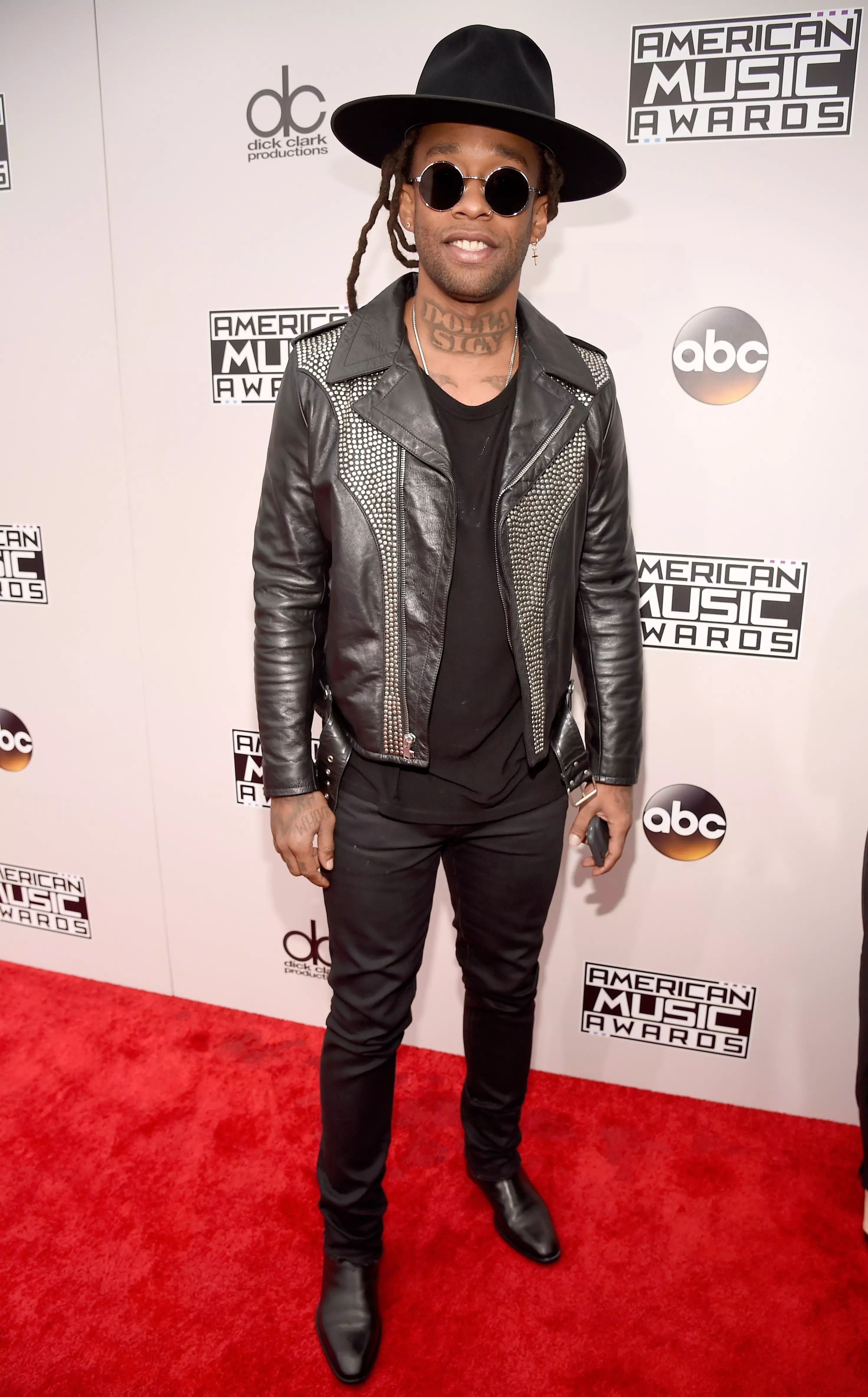 D'American Music Awards Red Carpet 38415_12