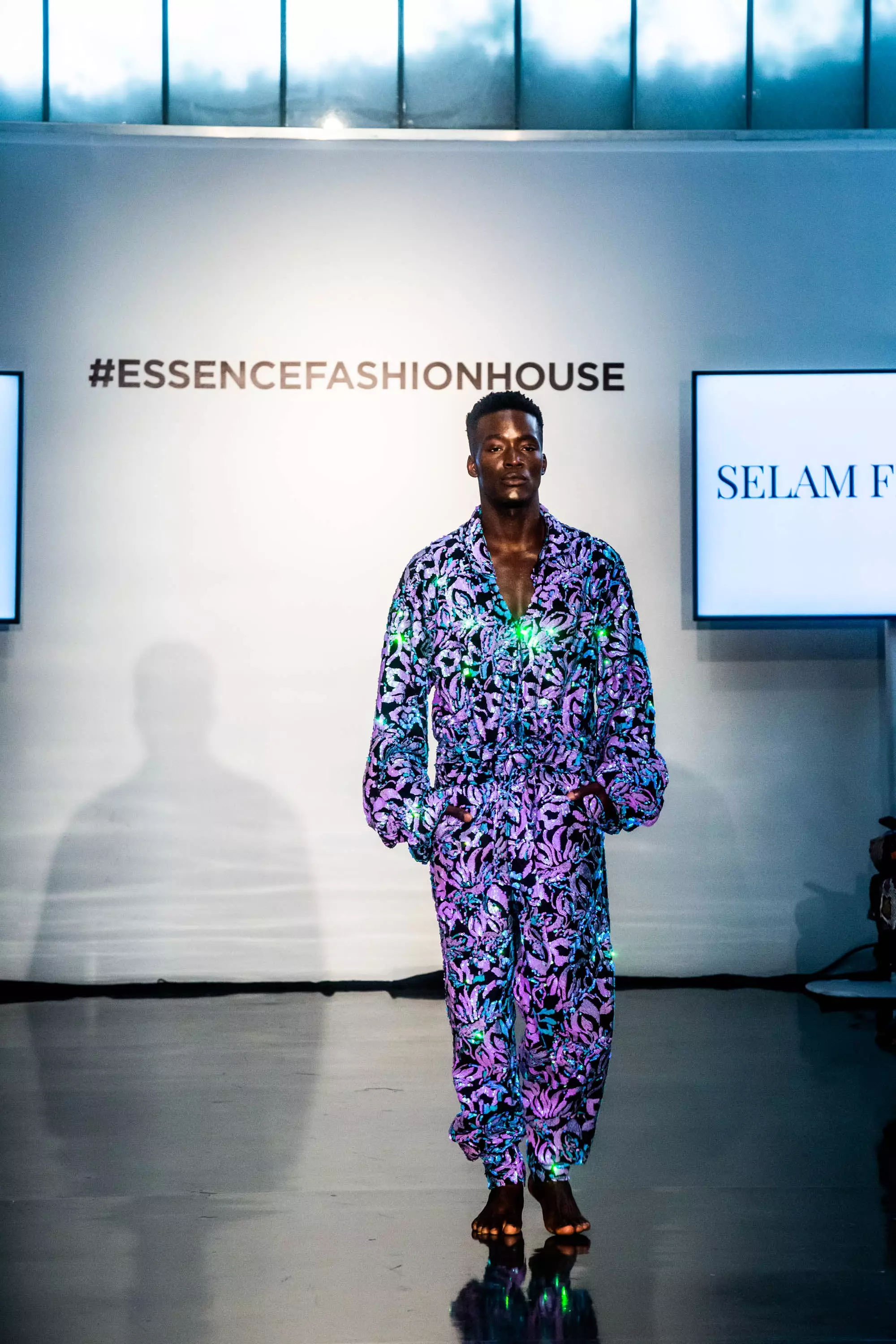 ESSENCE Fashion House NYC: Selam Fessahaye impressionou a multidão com looks de vanguarda 39354_3