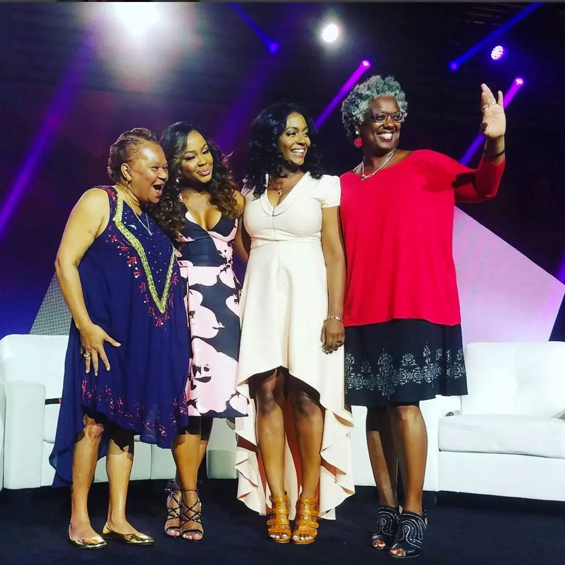 Celeb Instagram Photos během ESSENCE Festival Essence 40013_15