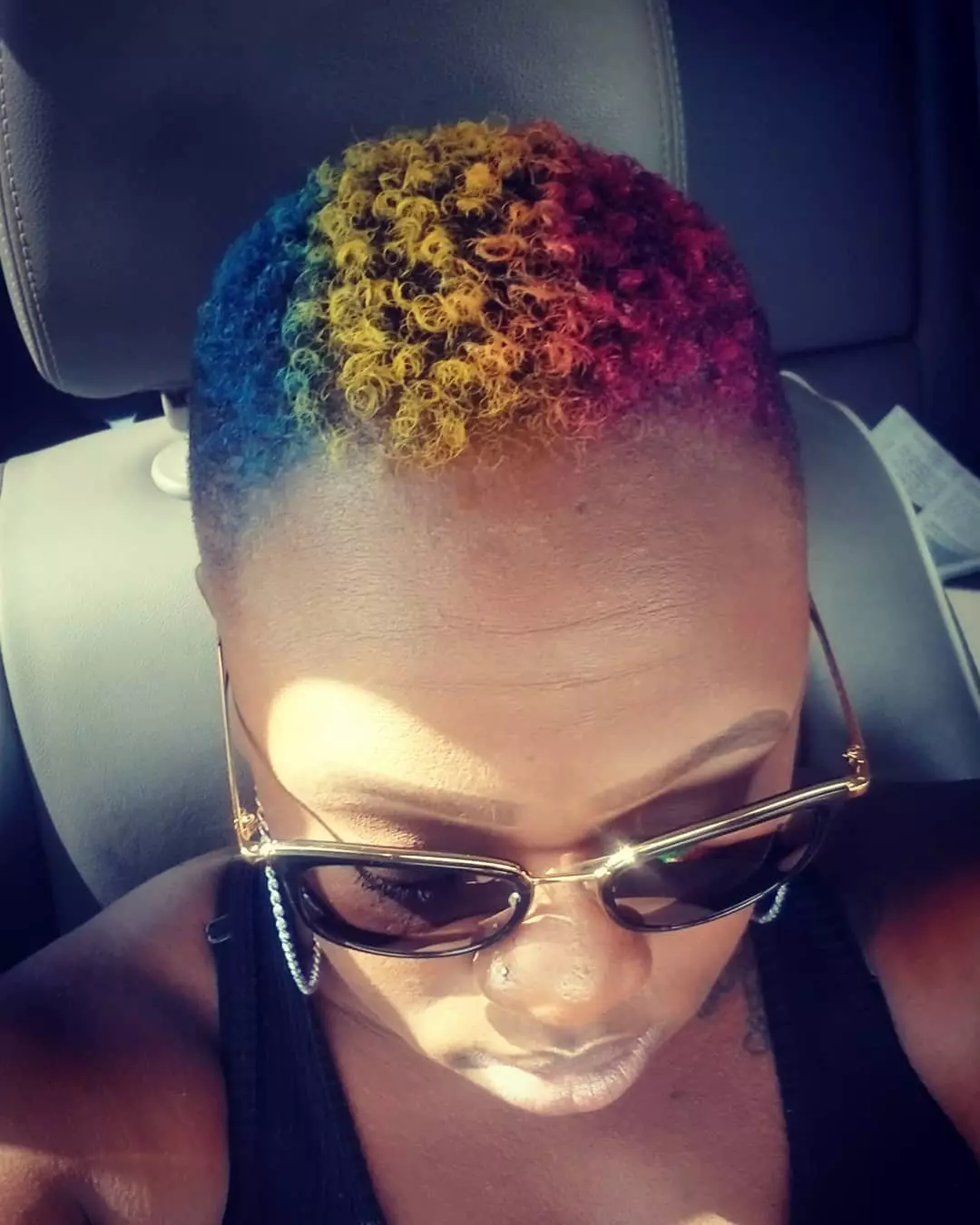 Our Favorite Instagram Rainbow Hair Moments Kubva KuPride Mwedzi 40085_12