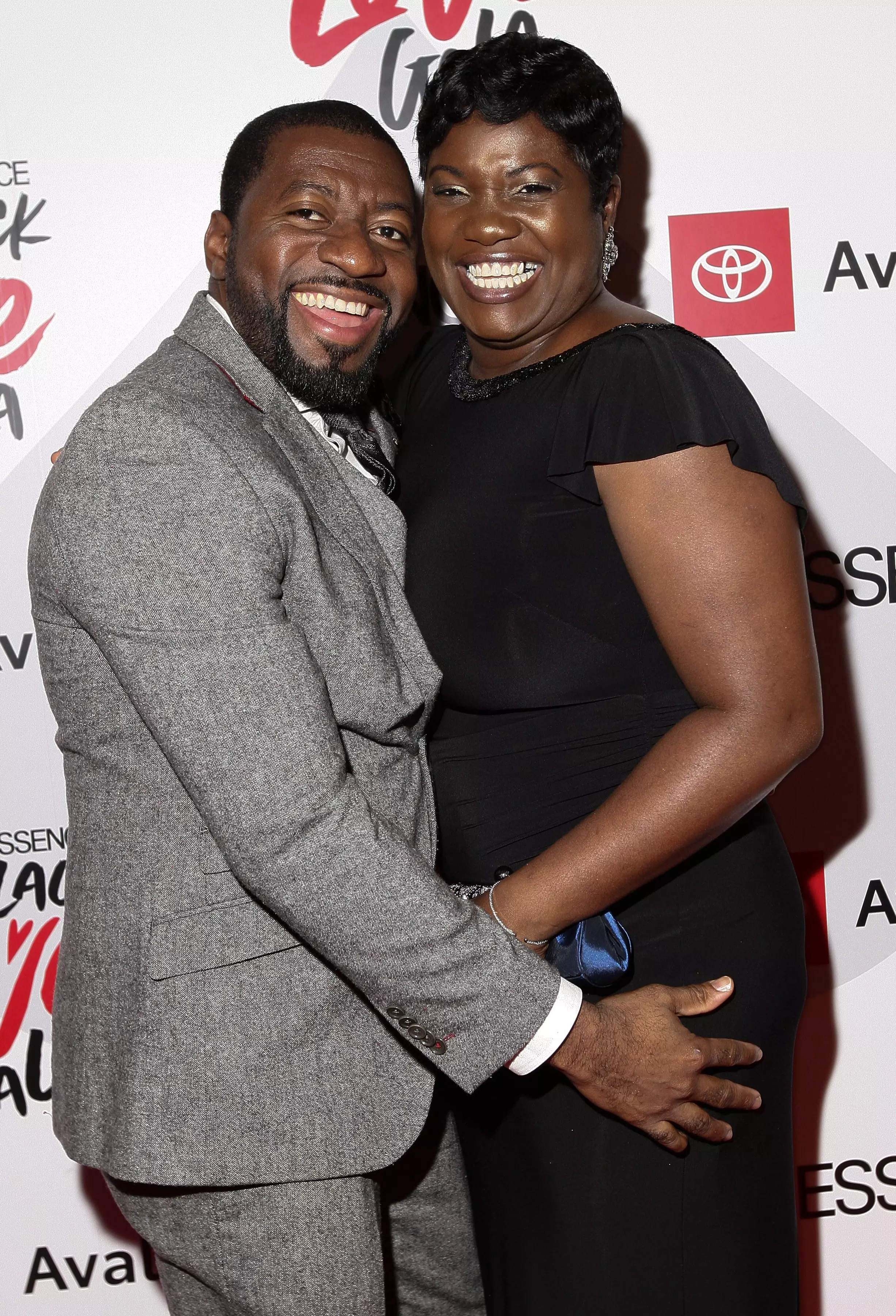 Dessa par kom ut för att fira och sprida kärlek på ESSENCE:s Black Love Gala i NYC 40313_41