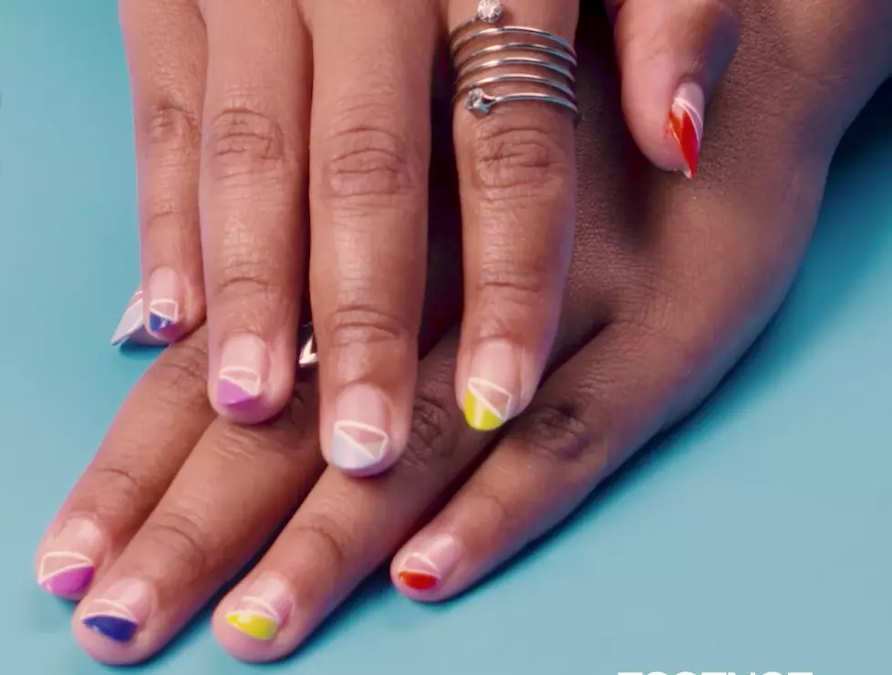 Tutorial sa Rainbow French Manicure