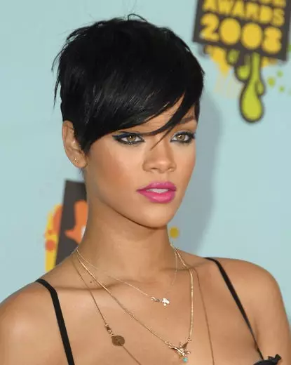 File Hairstyle: Rihanna's Evolving 'Do 42711_12