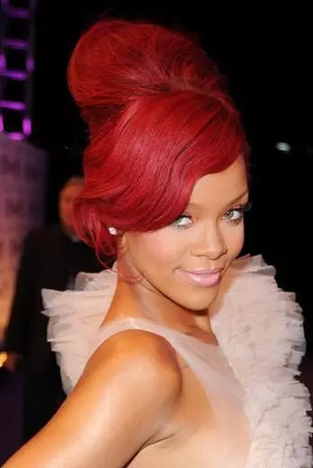 File Hairstyle: Rihanna's Evolving 'Do 42711_36