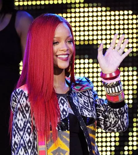 File Hairstyle: Rihanna's Evolving 'Do 42711_39