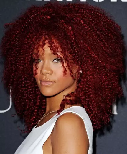 File Hairstyle: Rihanna's Evolving 'Do 42711_41