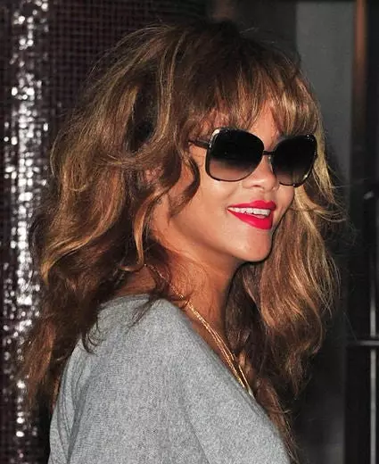 File Hairstyle: Rihanna's Evolving 'Do 42711_55