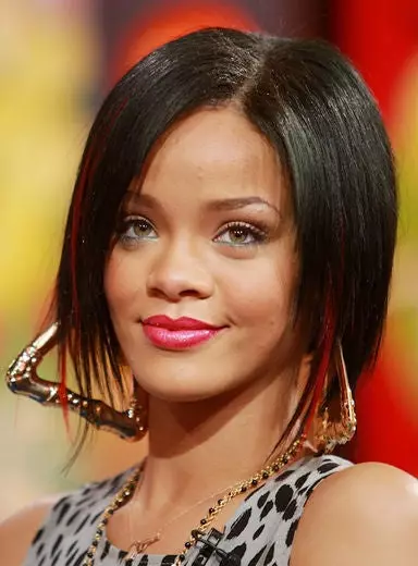 File Hairstyle: Rihanna's Evolving 'Do 42711_7
