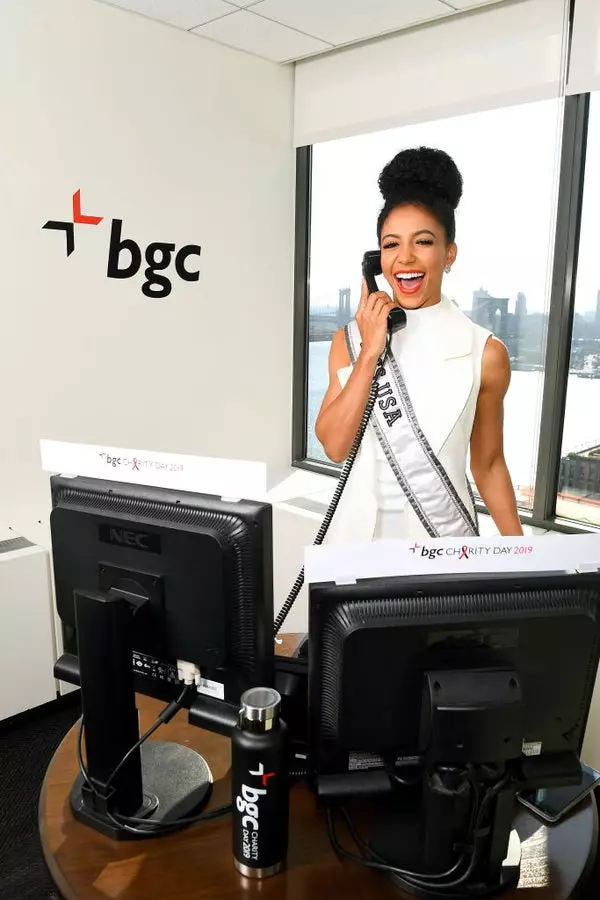 5 načina na koje će bivša Miss SAD-a Cheslie Kryst nastaviti inspirirati generacije crnih djevojaka 4281_4
