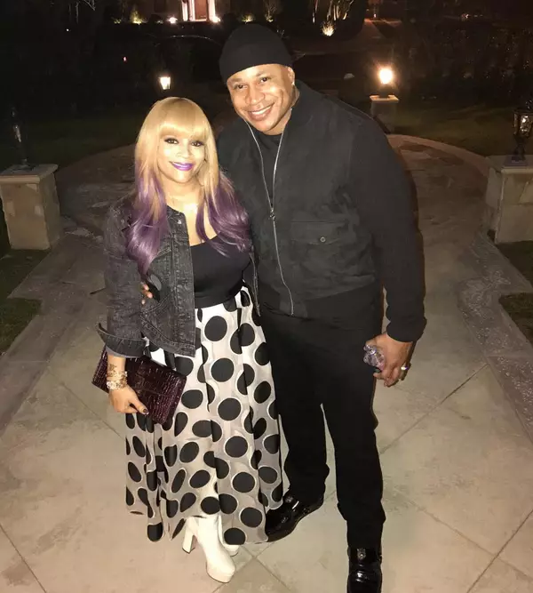 LL Cool J and Wife Sweet Photos 43017_5