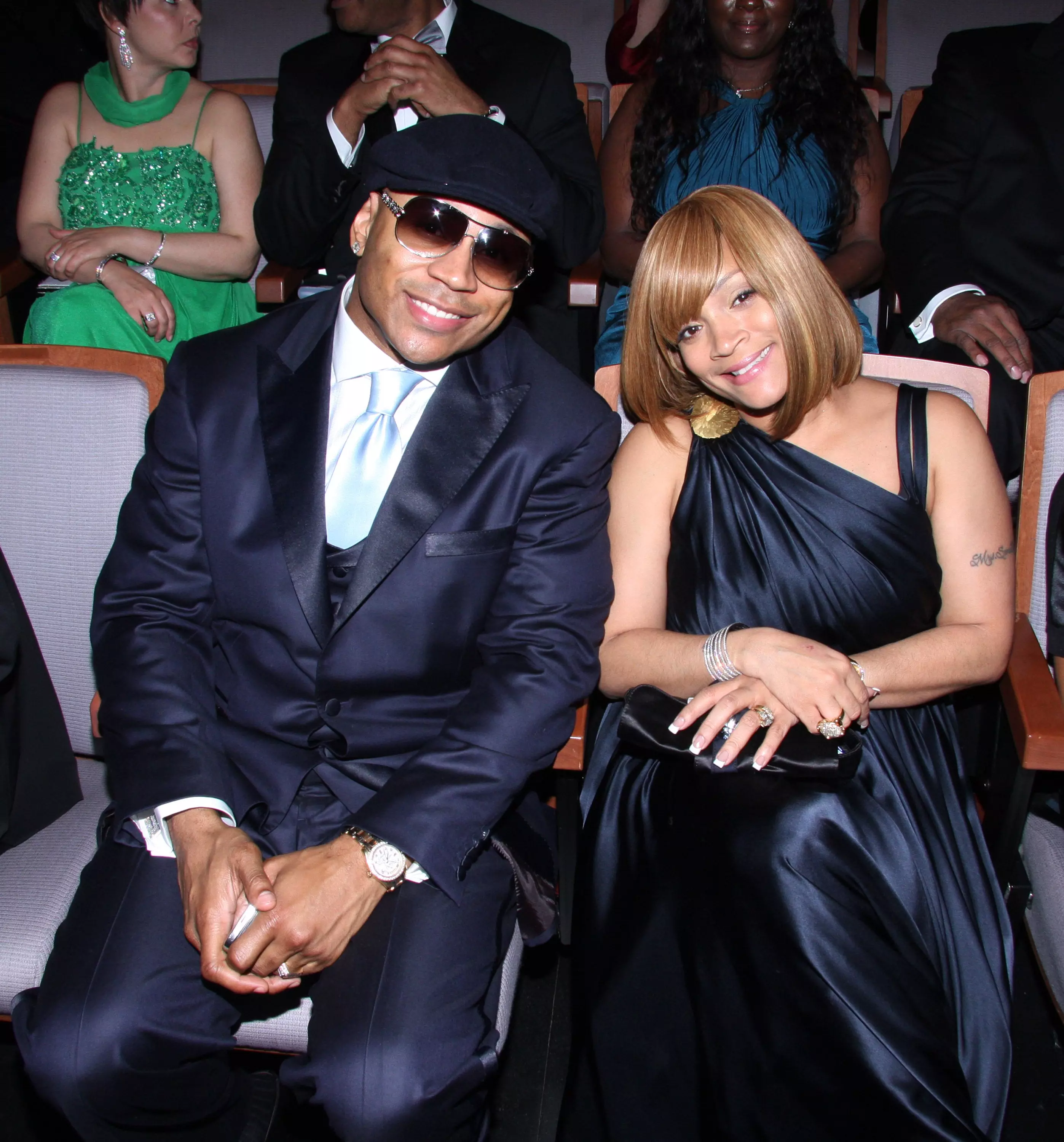 LL Cool J and Wife Sweet Photos 43017_8