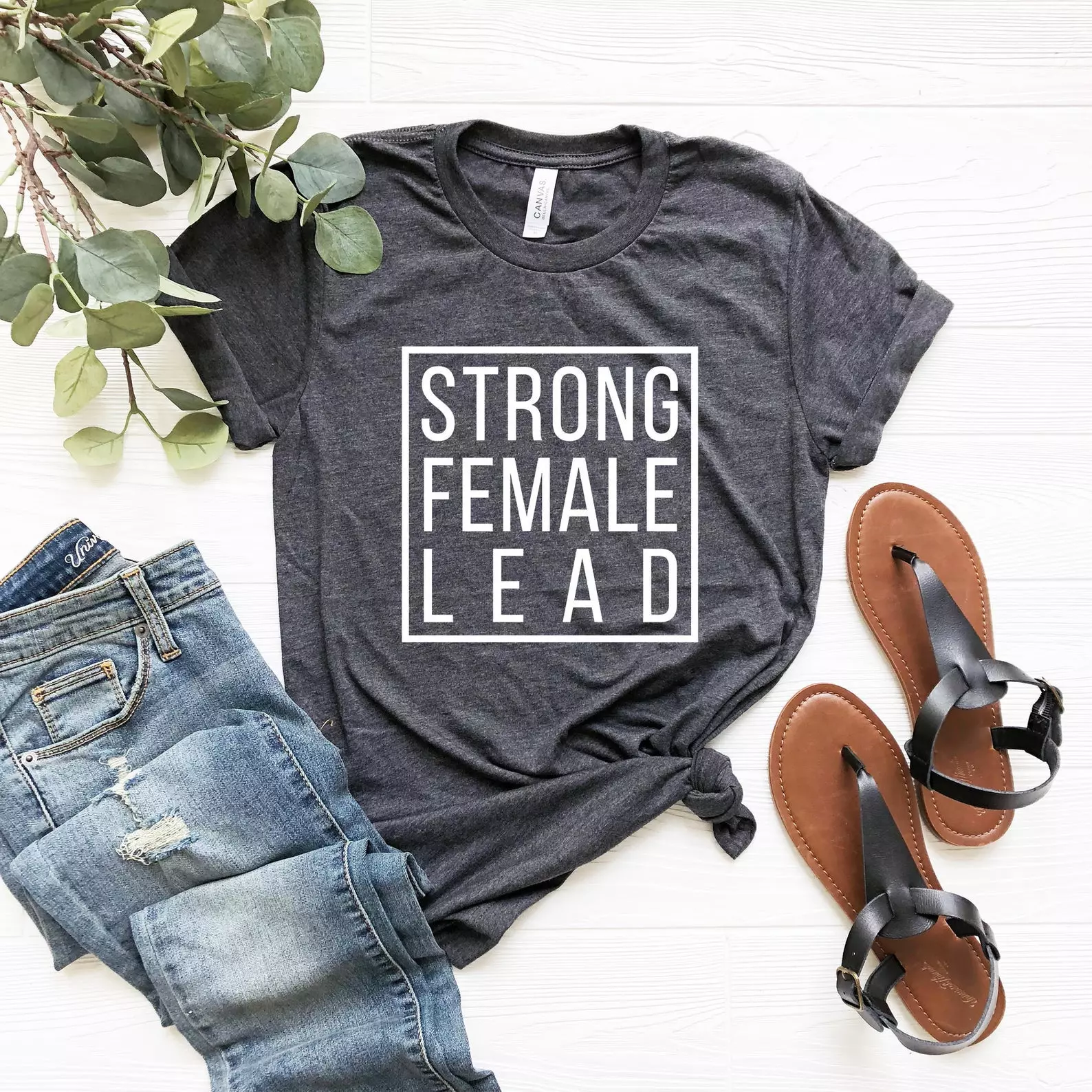 9 властных футболок, о которых должна знать каждая женщина, добившаяся успеха самостоятельно 43423_6
