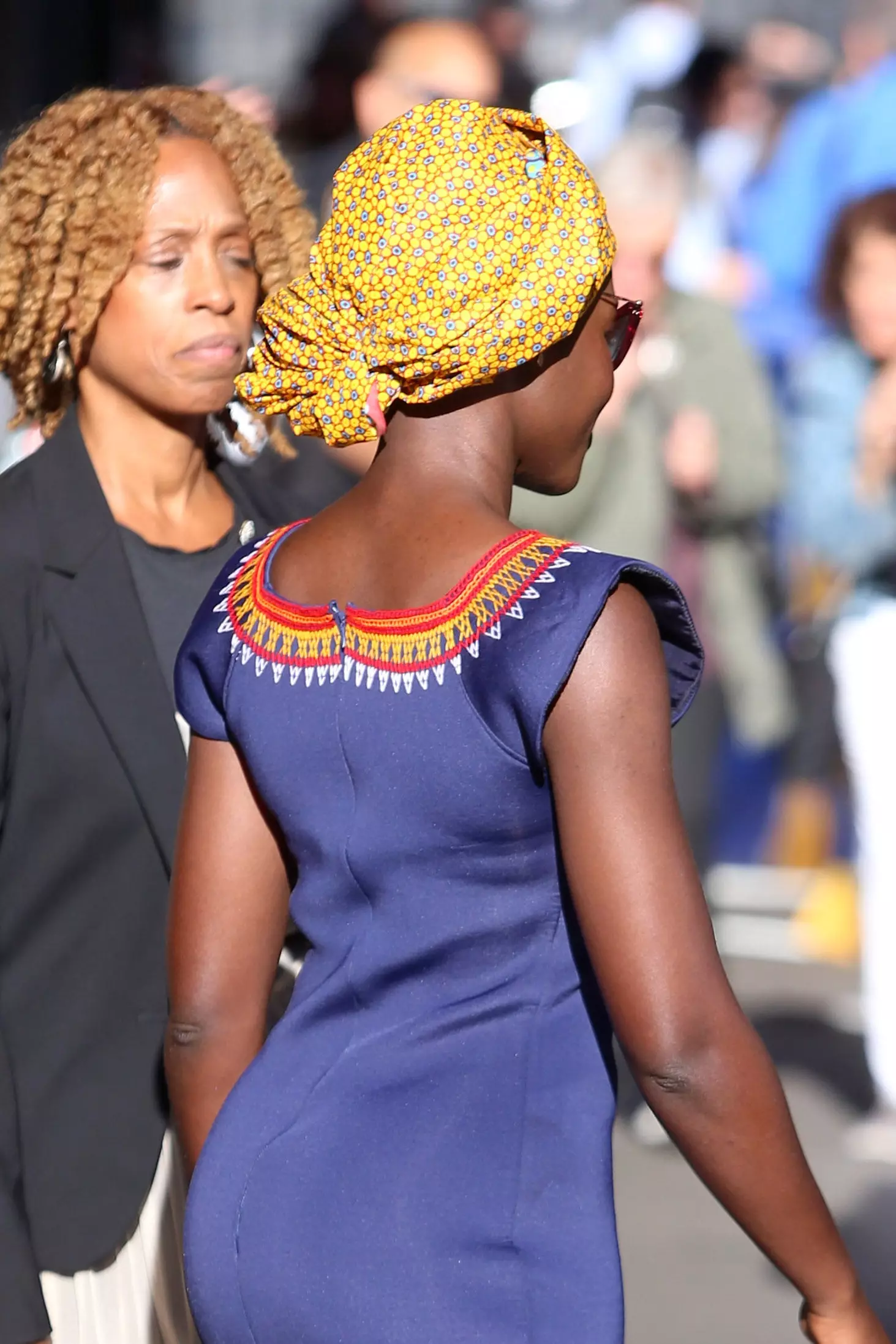 U-Lupita Nyong'o Rocks Ama-Turbans Amahle kanye ne-Headwrap Essence 46773_12