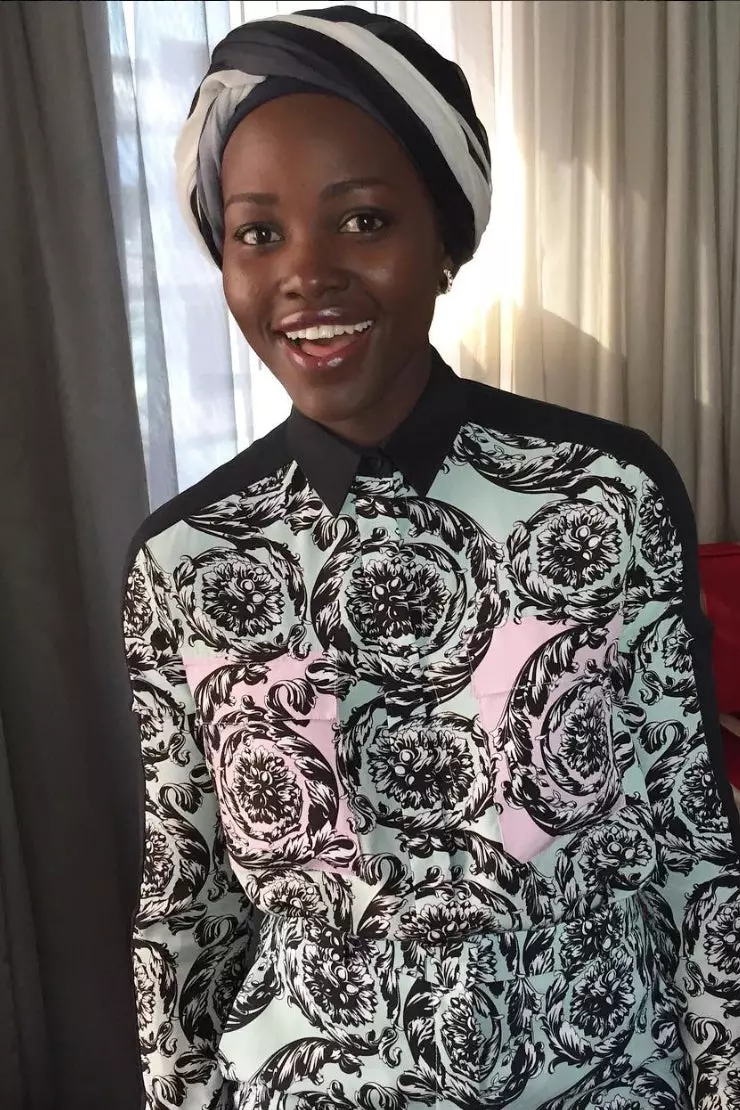 U-Lupita Nyong'o Rocks Ama-Turbans Amahle kanye ne-Headwrap Essence 46773_26