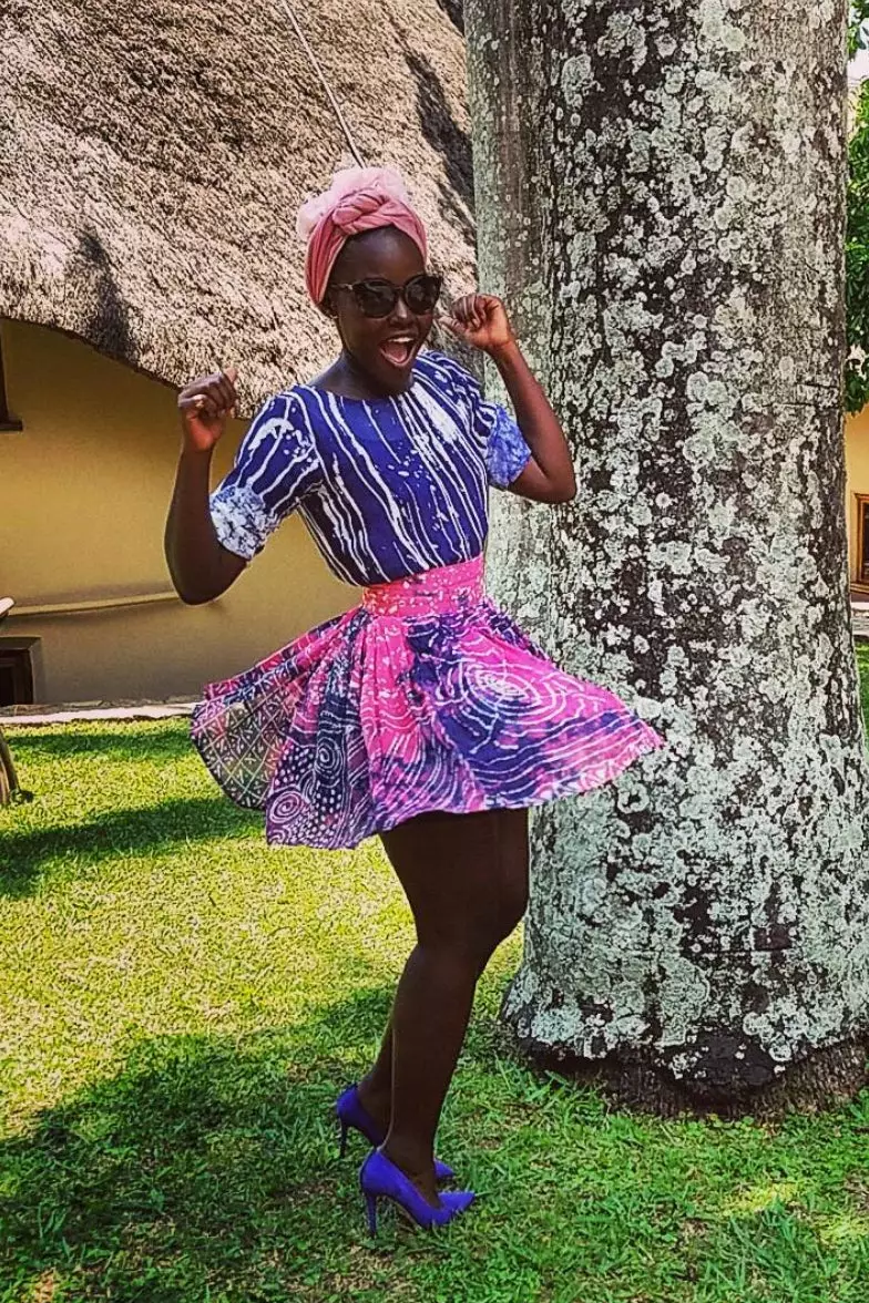 Lupita Nyong'o خوبصورت پگڑیاں اور ہیڈ ریپس کا جوہر 46773_4