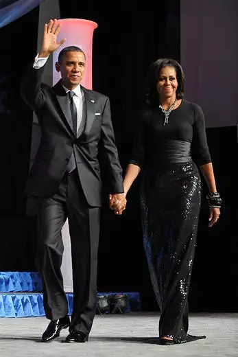 Kev Hlub Dub: Barack thiab Michelle Obama txoj kev hlub dhau xyoo 48225_24
