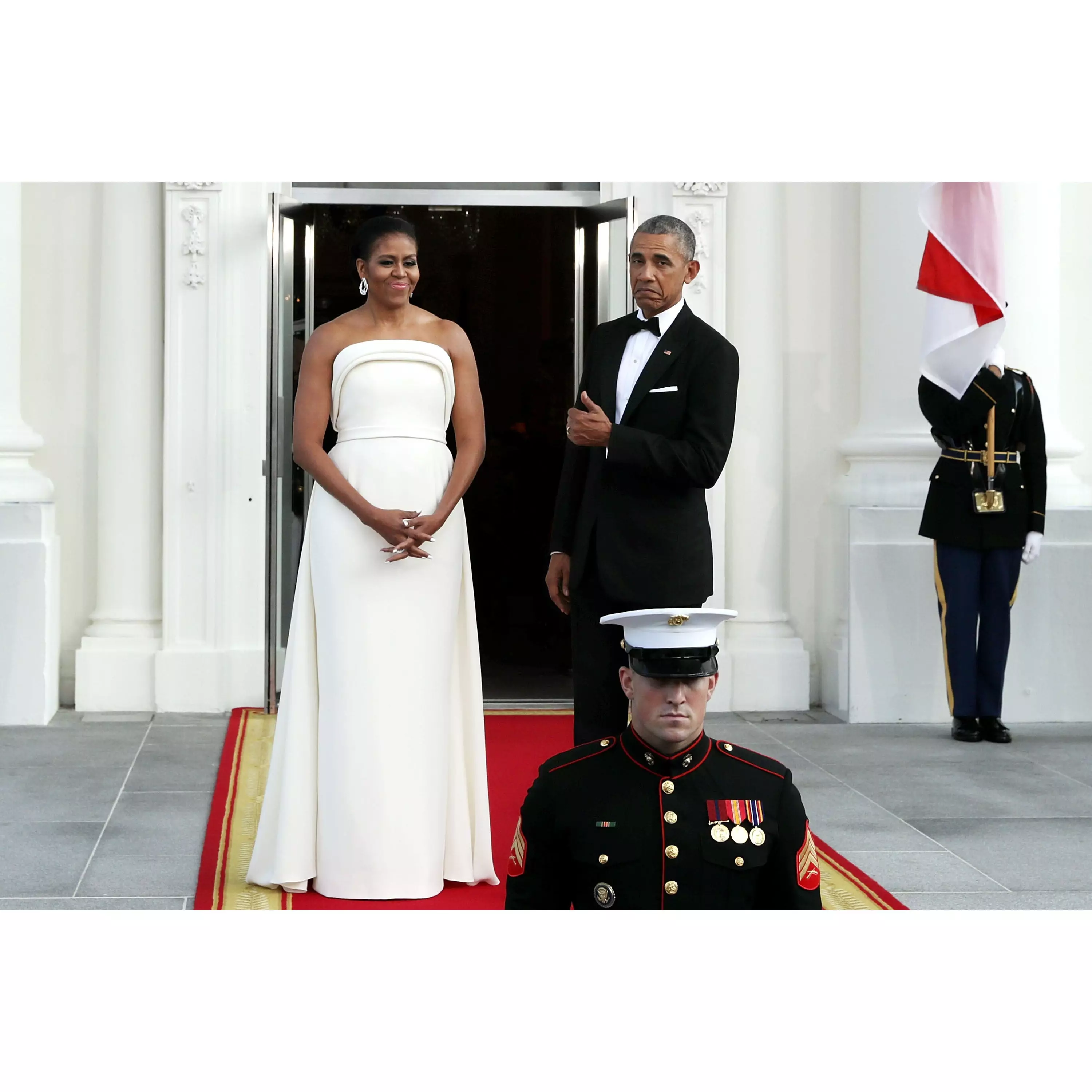 Црна љубов: Љубовта на Барак и Мишел Обама низ годините 48225_44