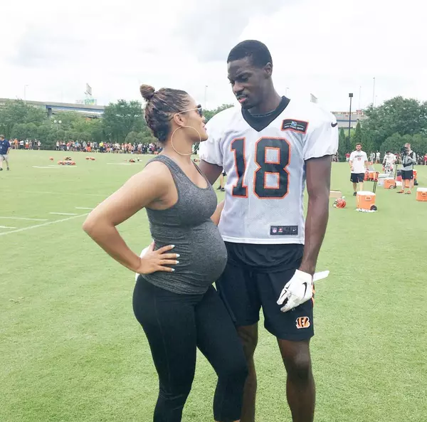 NFL Star AJ Green Ati Iyawo Rẹ Miranda Jẹ Gbogbo Nipa Bọọlu afẹsẹgba ati Ẹbi 48259_12