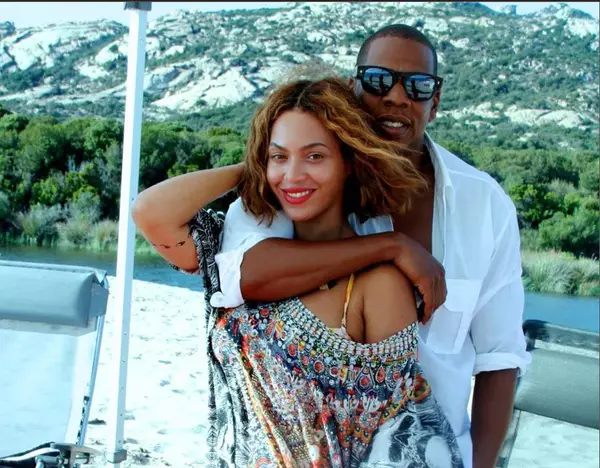 Zonke Izindlela Eziningi U-Jay Z Agubhe Ngazo Usuku Lokuzalwa luka-Beyoncé 49869_8