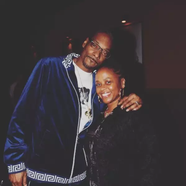 Snoop Dogg Un Sieva Shante Broadus Mīlestība Attēlos 50284_14