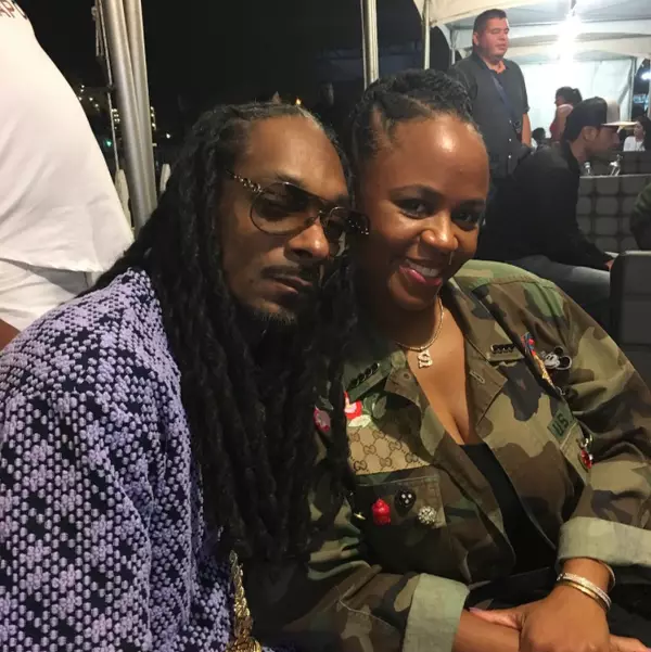 Snoop Dogg və həyat yoldaşı Shante Broadus Şəkillərdə Eşqdir 50284_15