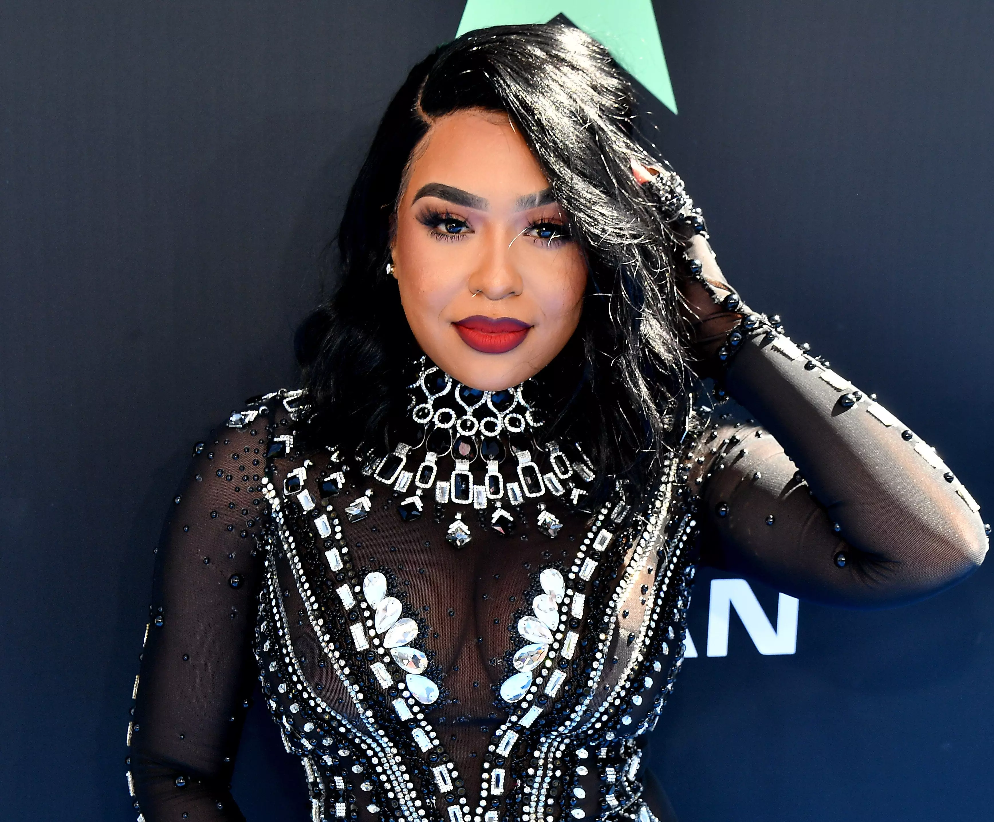 Red Carpet Beauty from The 2019 BET Awards 51592_24
