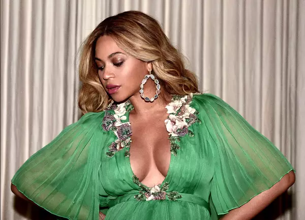 Beyonce និង Blue ចូលរួមកម្មវិធី Beauty and the Beast Premiere នៅ Gucci 51604_23