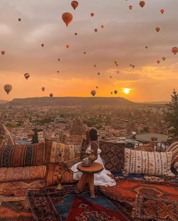 Oge 15 ụmụ nwanyị ojii na-agbago n'ụzọ niile na Cappadocia, Turkey 55668_14