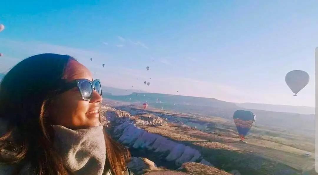 Oge 15 ụmụ nwanyị ojii na-agbago n'ụzọ niile na Cappadocia, Turkey 55668_2