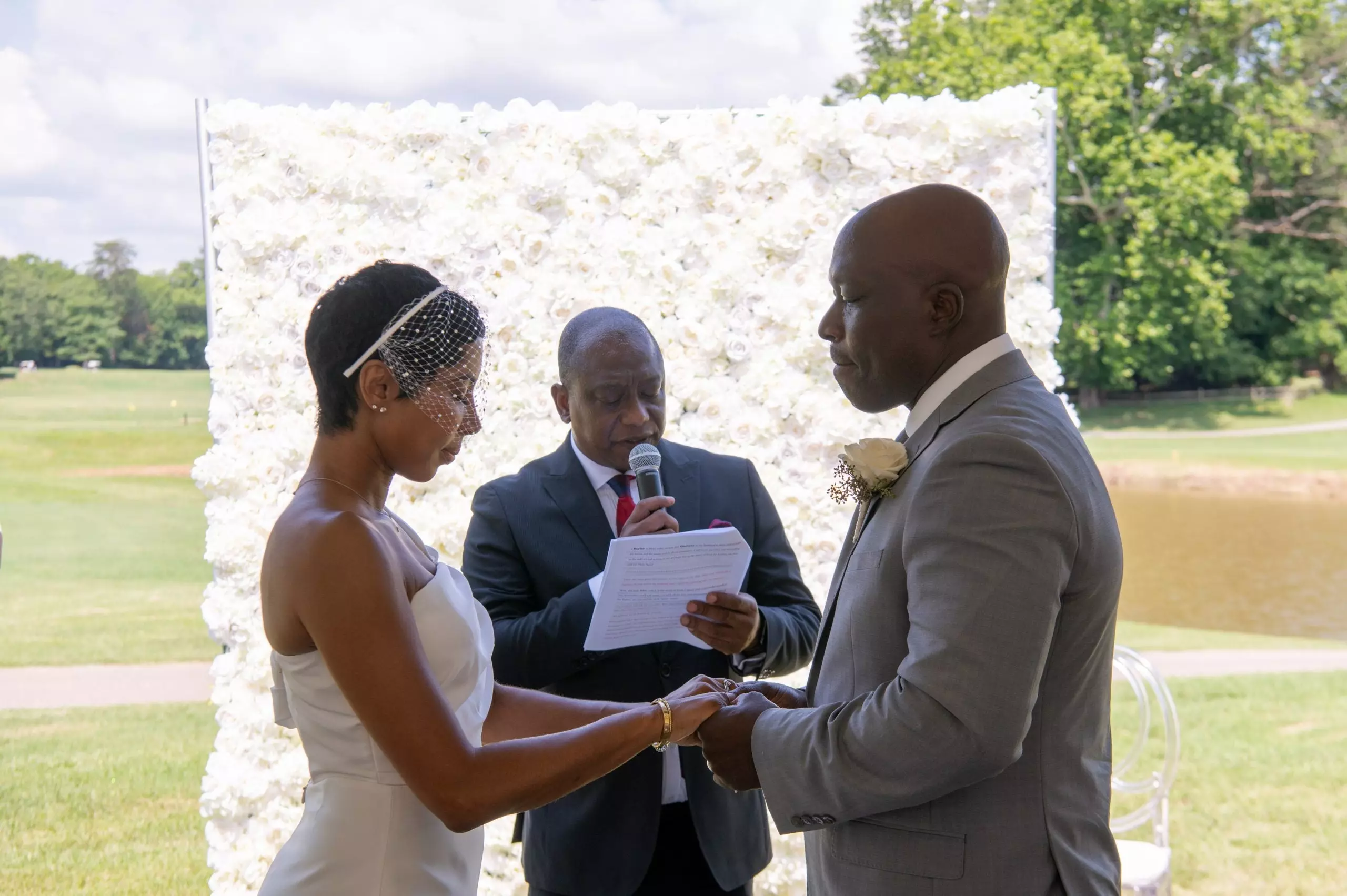 Bridal Bliss: Casamento no campo de golfe de Dorian e Oludotun 5809_12