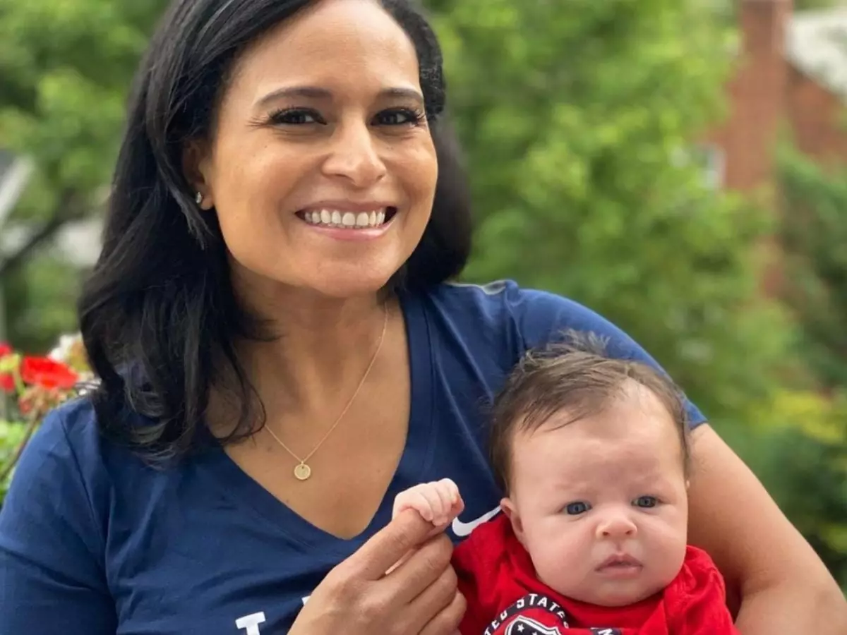 Kristen Welker o tom, ako sa vysporiadať s pochybnosťami pred tým, ako privítala dcéru narodenú prostredníctvom náhradnej