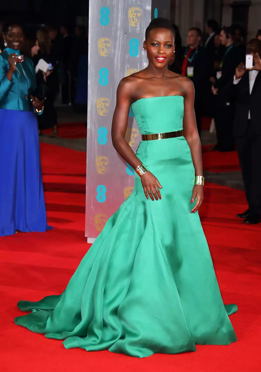 Lupita Nyong'o ס שפּיץ רויט טעפּעך מאָמענץ 6002_15