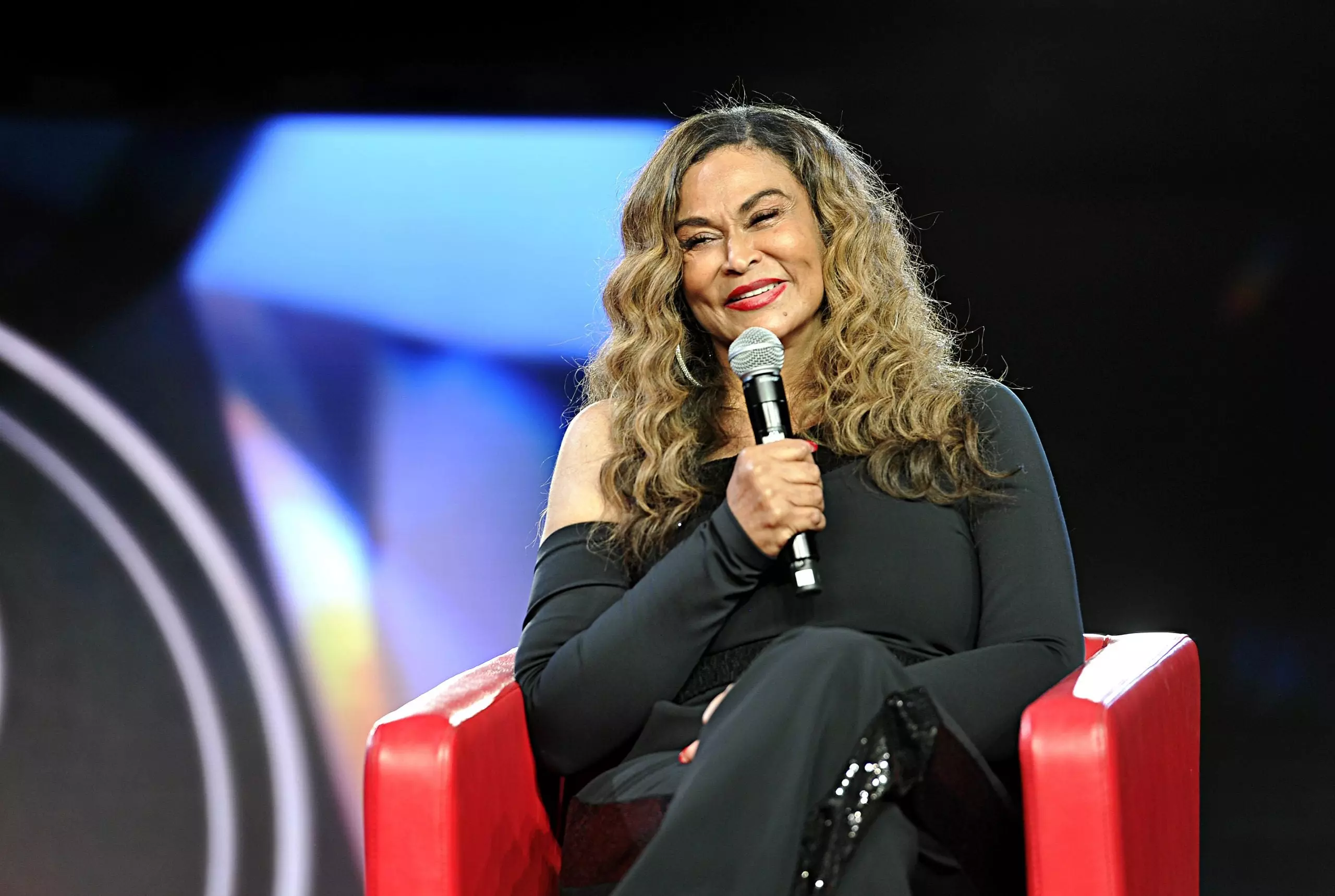 Okhethekileyo: uTina Knowles-Lawson kunye noRichard Lawson ngokuzisa 