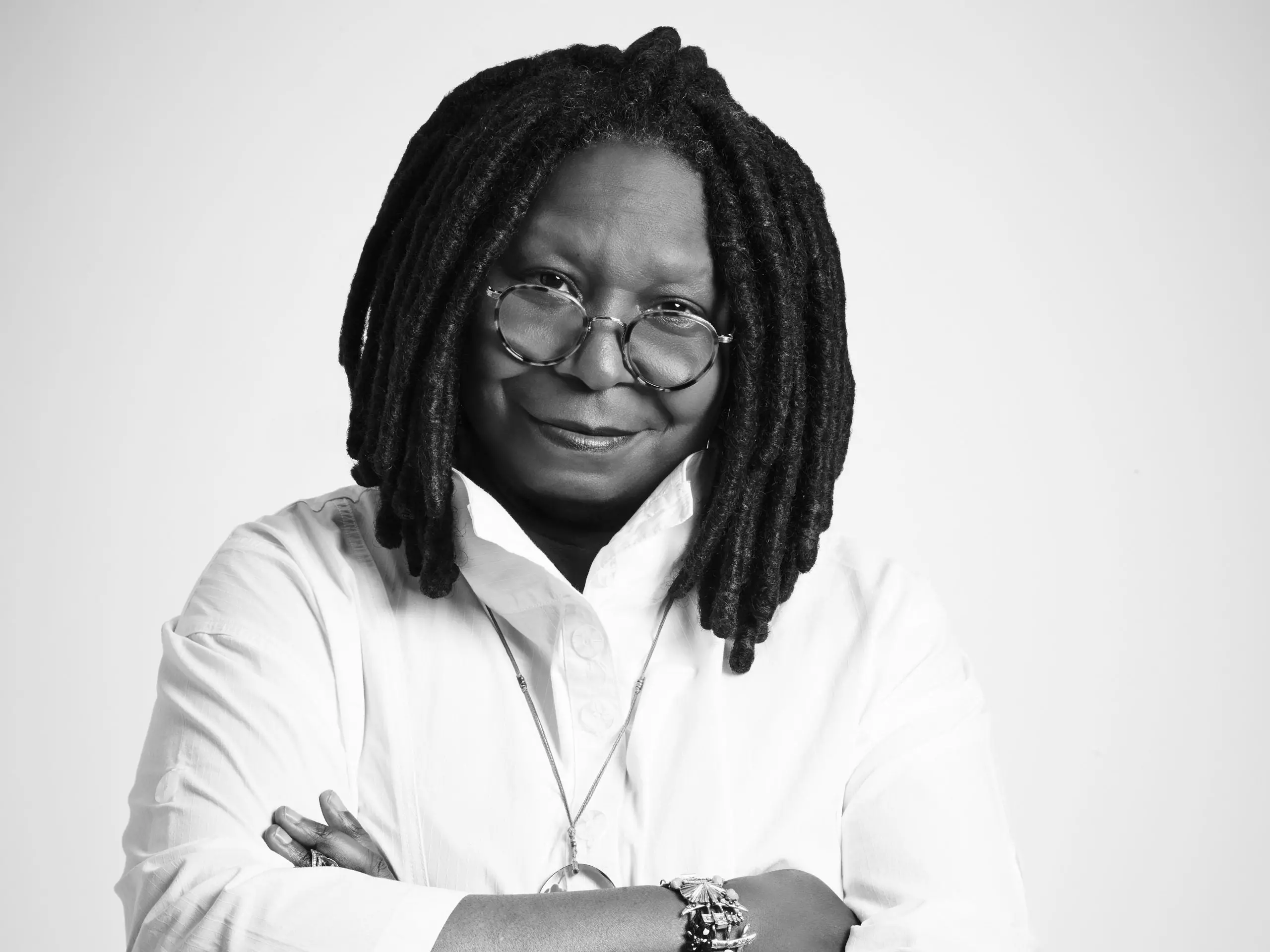 HORFA: ESSENCE Black Women In Hollywood Awards heiðrar Whoopi Goldberg, Cynthia Erivo, Zendaya, Michaela Coel og Andra Day