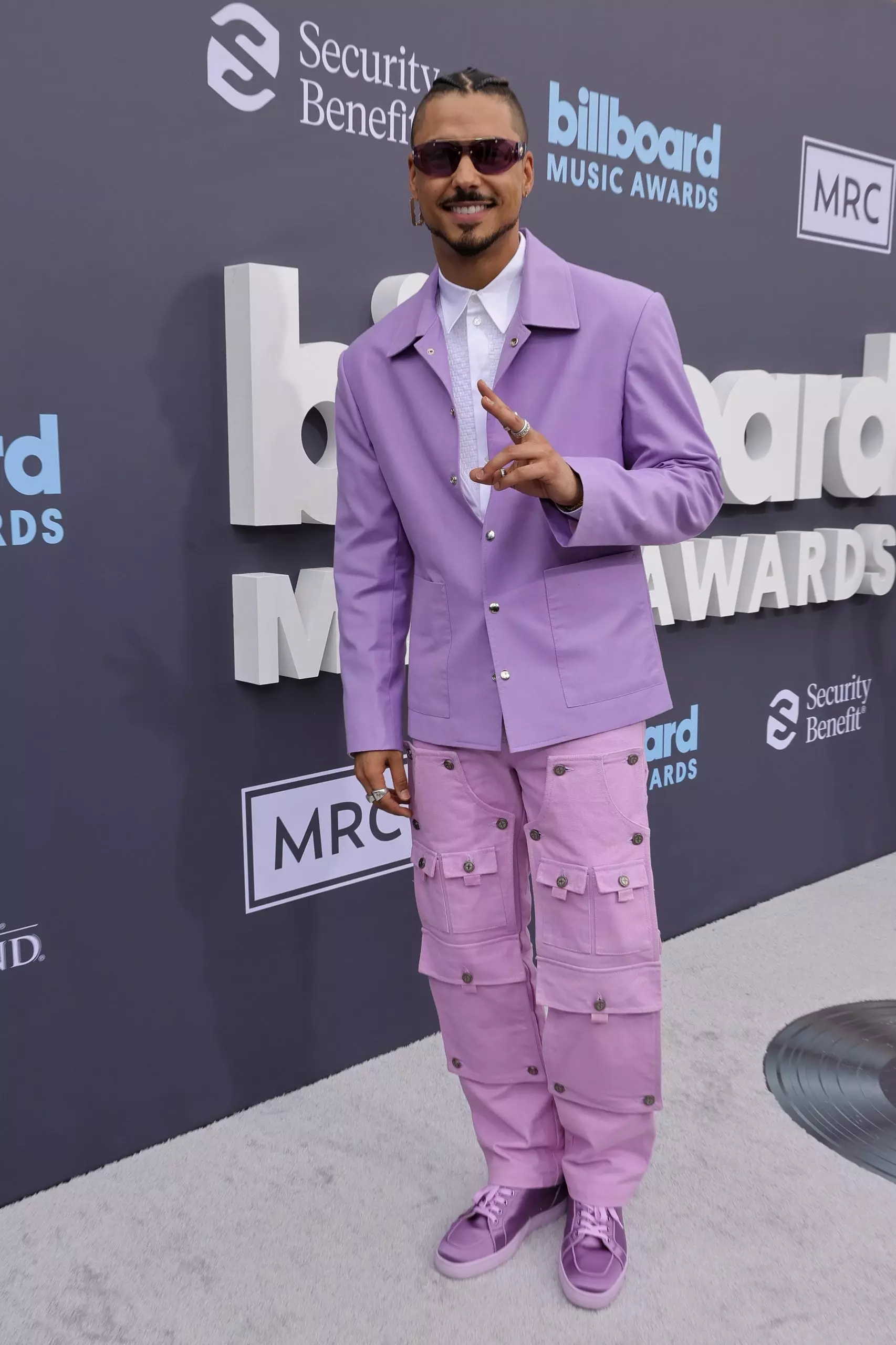 Mira a túa acrobacia de estrelas favoritas na alfombra vermella dos Billboard Music Awards 7745_13