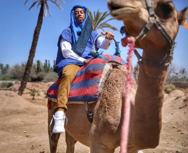 Ludacris og Eudoxie rider skittent i Marrakech er Baecation Inspo vi trengte 7937_1