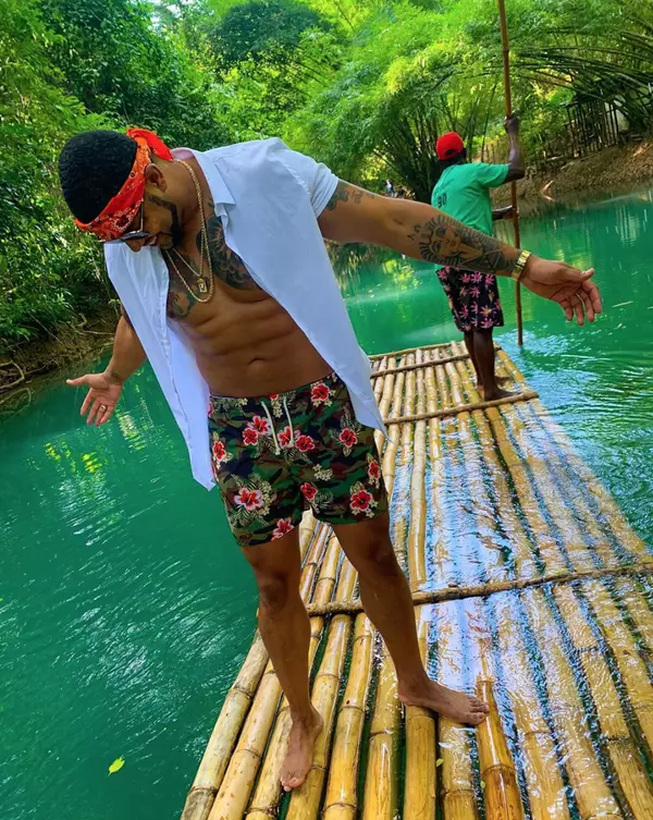 Black Travel Vibes: Don't worry 'Bout a Ting in Jamaica 809_4