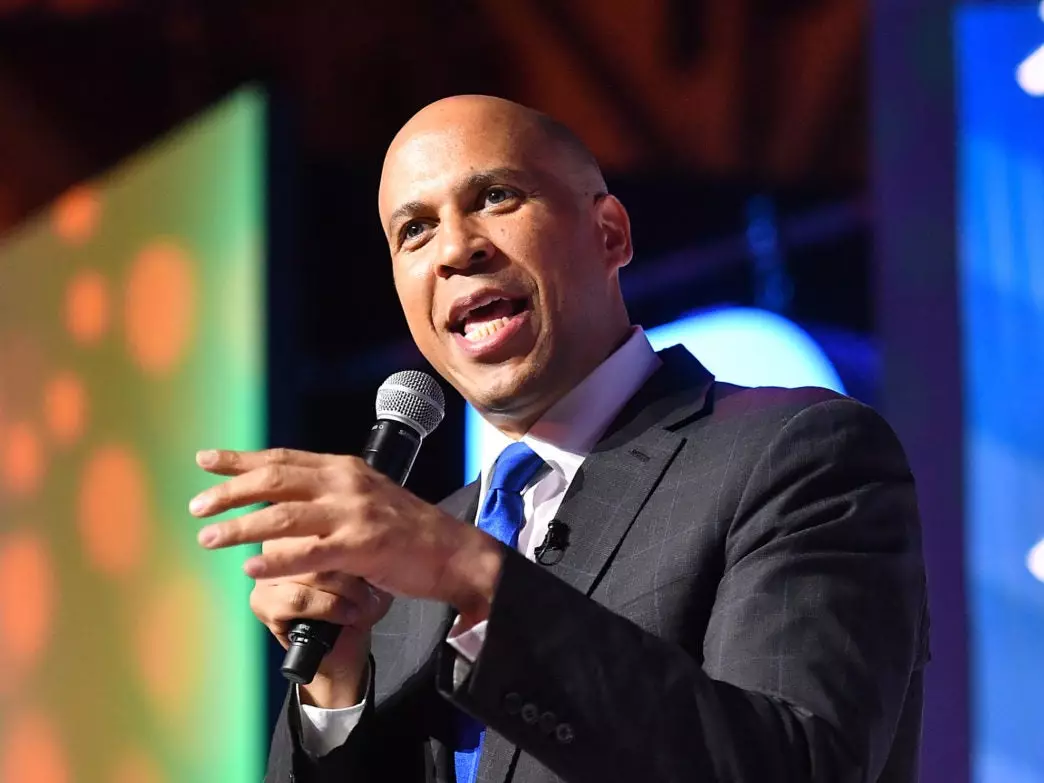 Sen. Cory Booker: "Te volitve ne morejo biti samo o Trumpu"